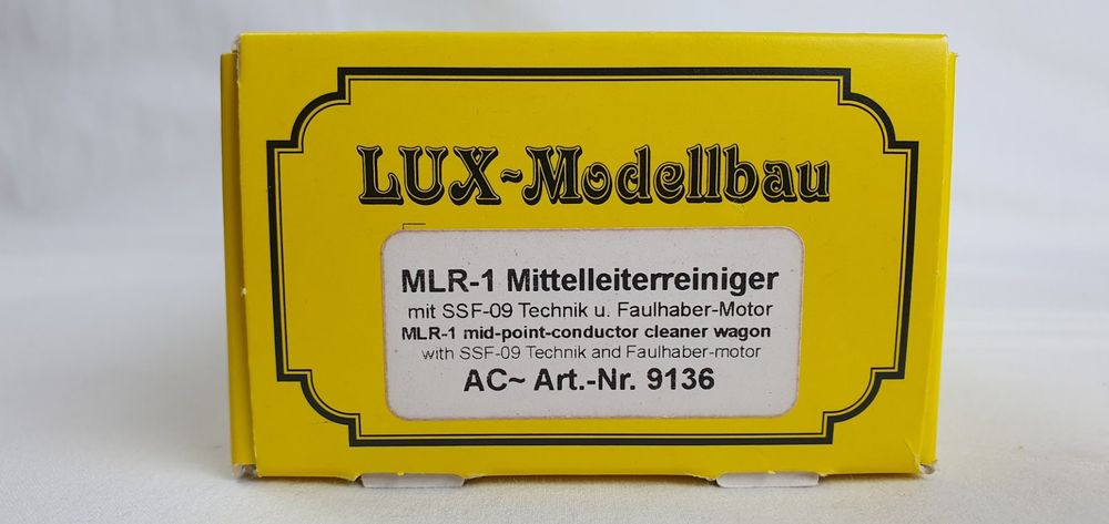 LUX 9136 Mittelleiterreinigungswagen AC, OVP (Gebraucht) in Seon für ...
