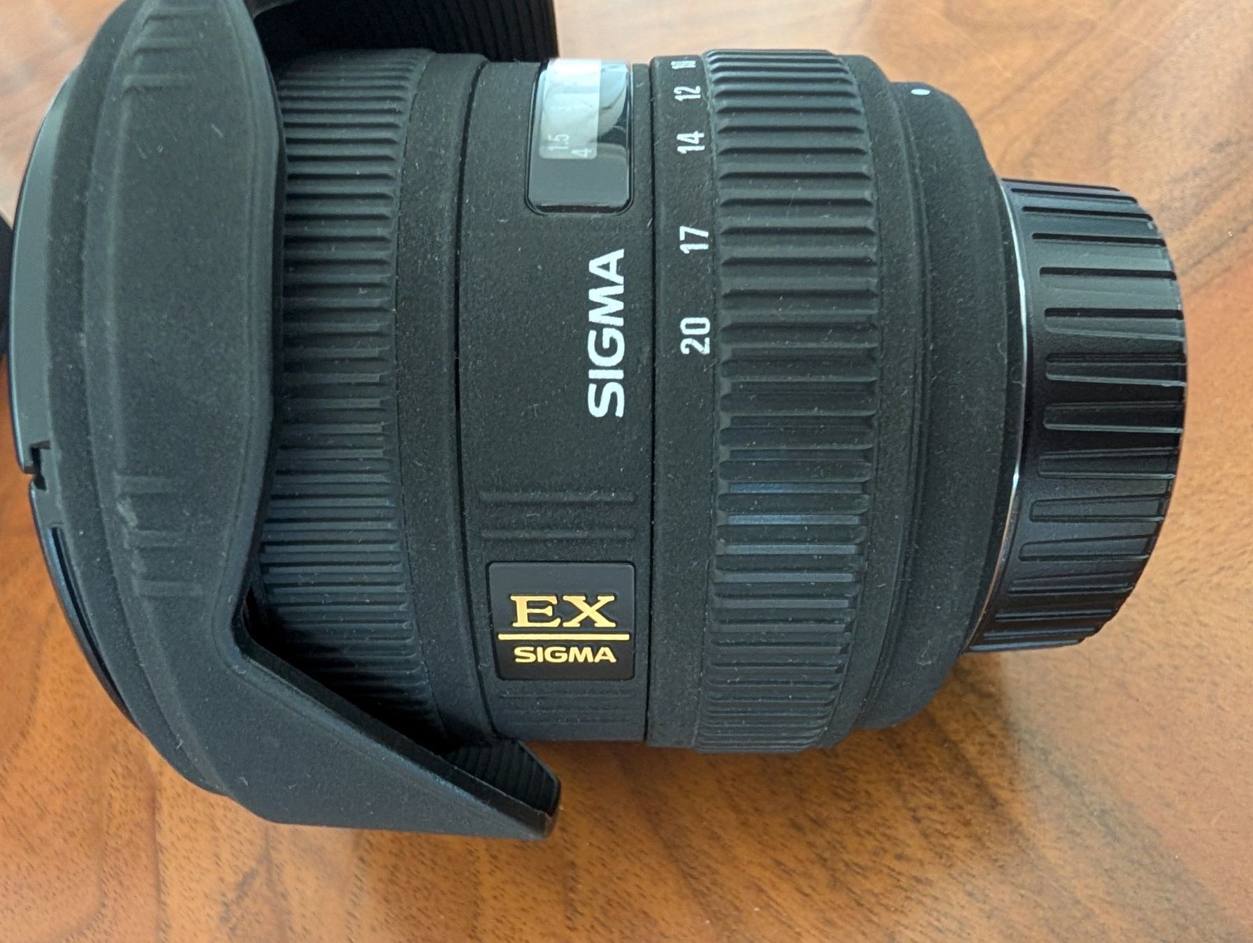 Sigma 10–20mm f/4-5.6 EX DC HSM für Nikon – Ultraweitwinkel (Gebraucht ...