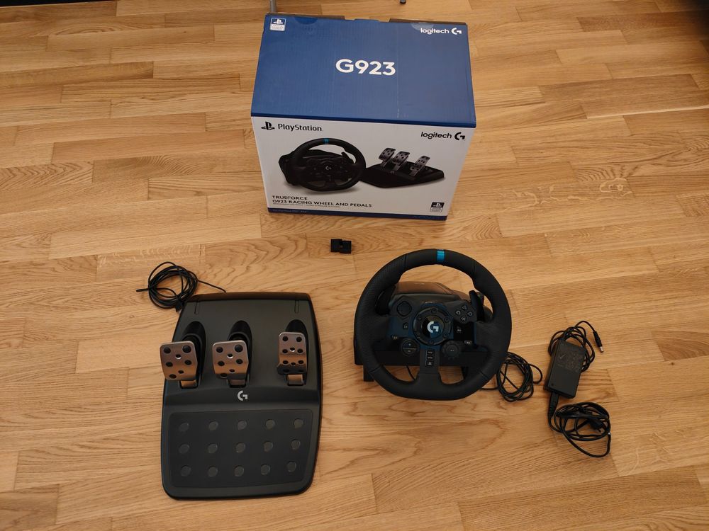 Logitech G923 True Force Lenkrad PS5/PS4/PC (Neu (gemäss Beschreibung ...