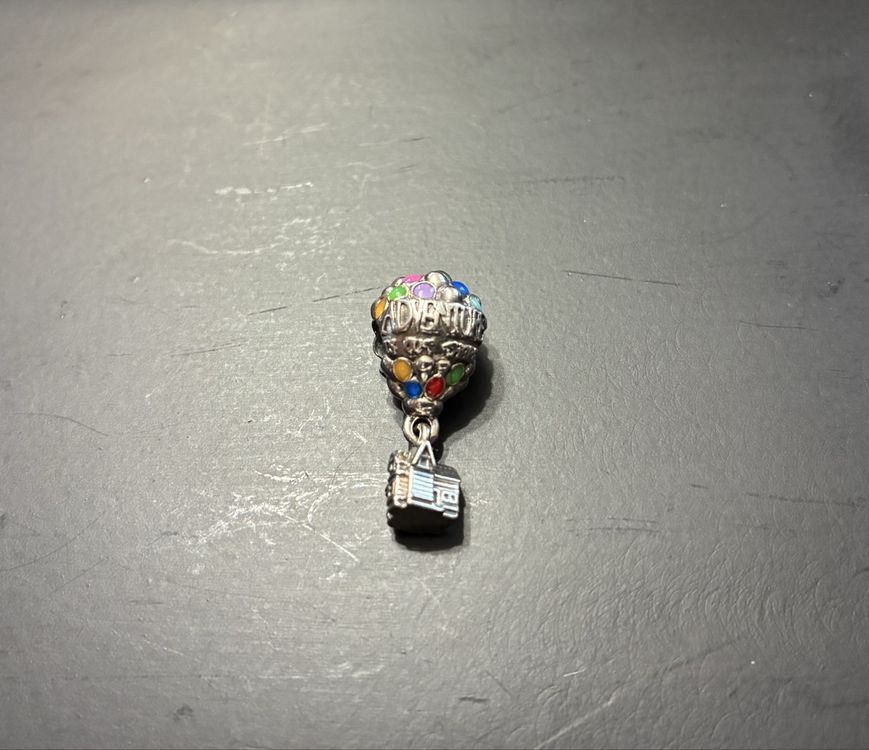 Charms Pandora Disney (Gebraucht) in Morges für CHF 30 – mit Lieferung ...