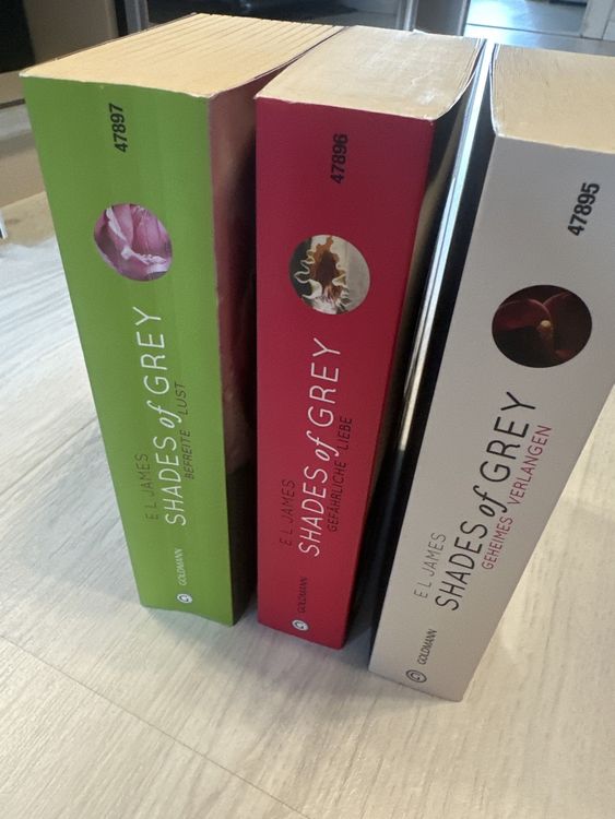 50 Shades of Grey 3 Bänder (Gebraucht) in Reute AR für CHF 9 – mit ...