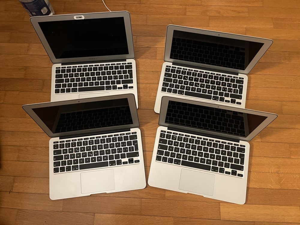 4x MacBook Air 11 bundle | Kaufen auf Ricardo