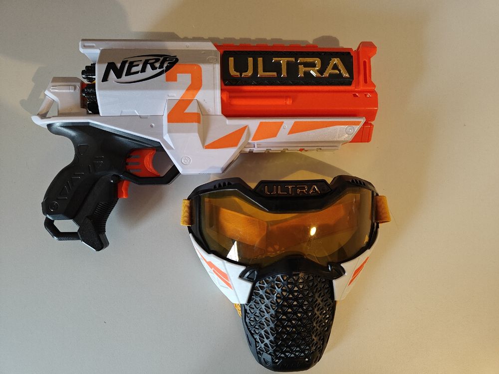 Nerf ultra two + Nerf battle Mask (Neu (gemäss Beschreibung)) in ...