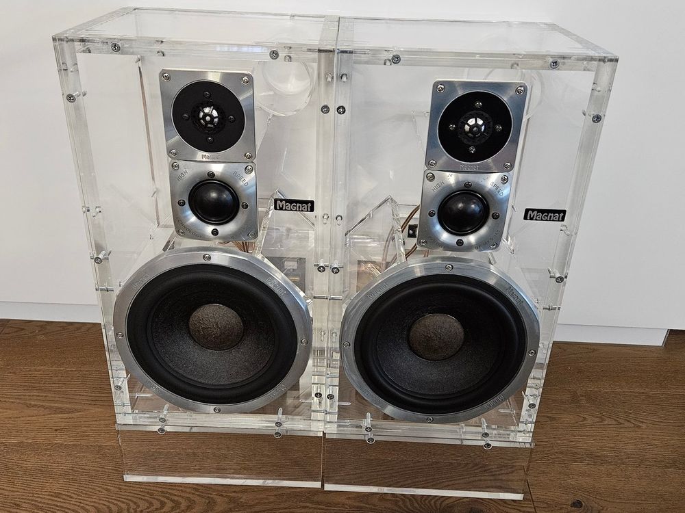 Magnat All Ribbon 8P-Acryl Sammlerzustand (2tes Paar) (Gebraucht) in ...