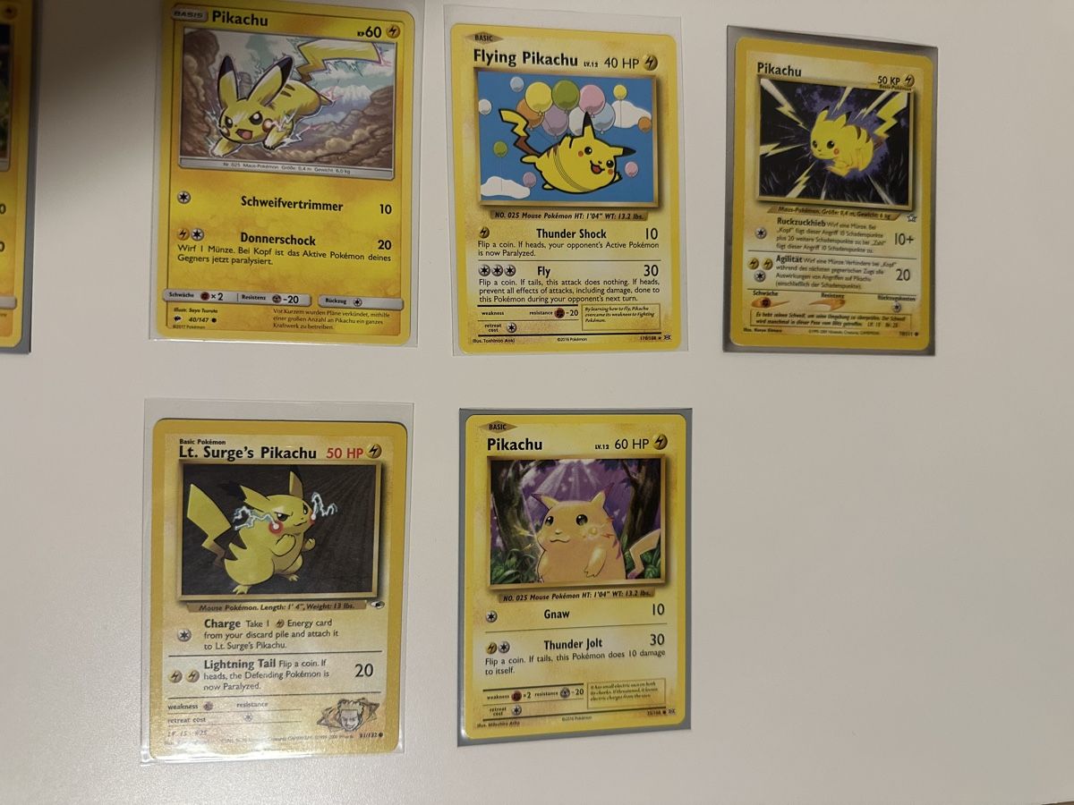 Pokemon Pikachu und Raichu mit Lt. Surges Pikachu selten! (Neu (gemäss ...