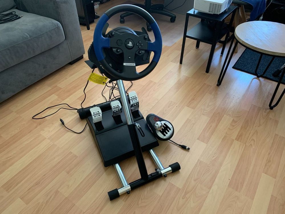 Thrustmaster T150 + TH84 + Wheel Stand | Kaufen auf Ricardo