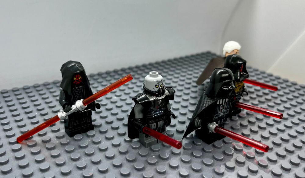 Darth Vader + 4 weitere Sith Lords Minifiguren, Lego-komp. (Gebraucht) in St. Gallen für CHF 26 ...