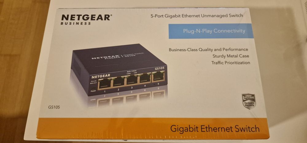 Netgear Business 5 Port Gigabit Ethernet Unmanaged Switch (Neu und ...
