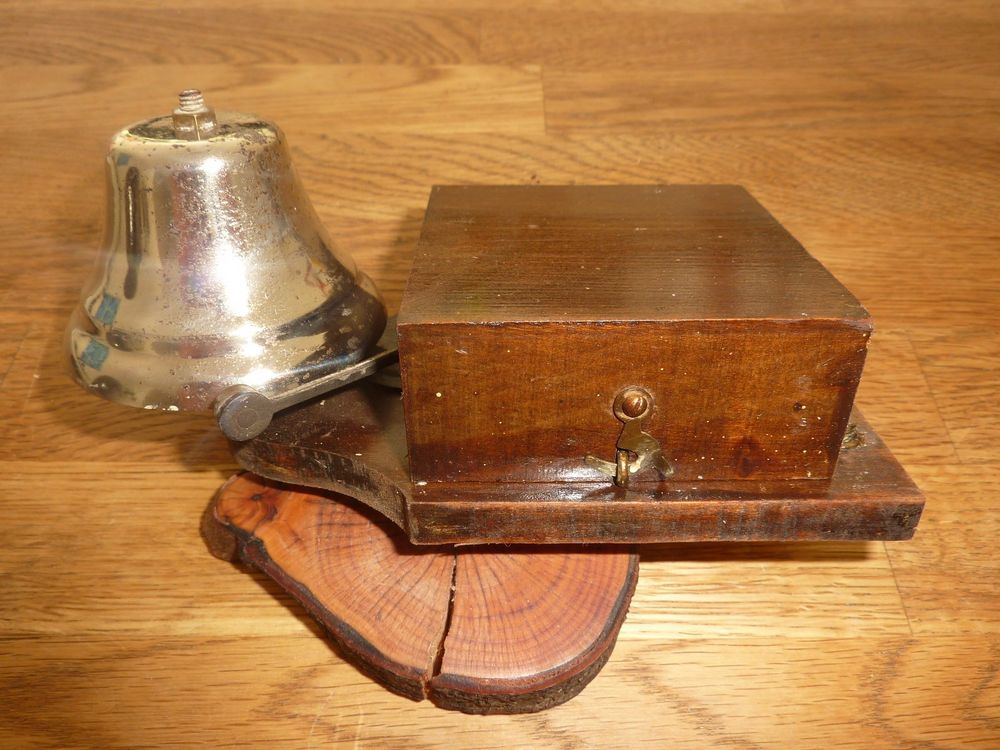 Glocke Hausglocke Holzverkleidung antik | Kaufen auf Ricardo