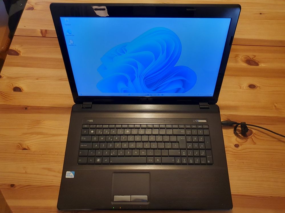 Asus K73E 17.3" Win11 Home (Gebraucht) in Winterthur für CHF 12 – mit ...
