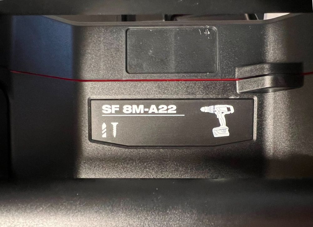 Hilti Koffer Einlage + Achilder zu Akkuschrauber SF-8M-A22 (Neu (gemäss Beschreibung)) in ...