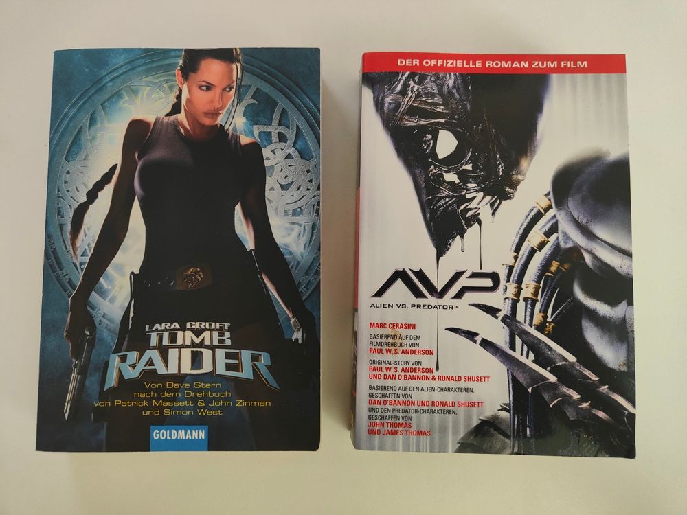 2 Romane: Lara Croft & Alien vs. Predator | Acheter sur Ricardo