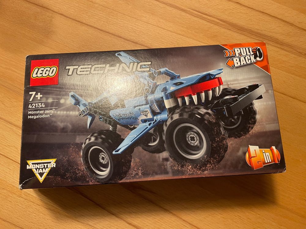 Monster Jam Megalodon Lego 42134 (Neu und originalverpackt) in Dinhard ...