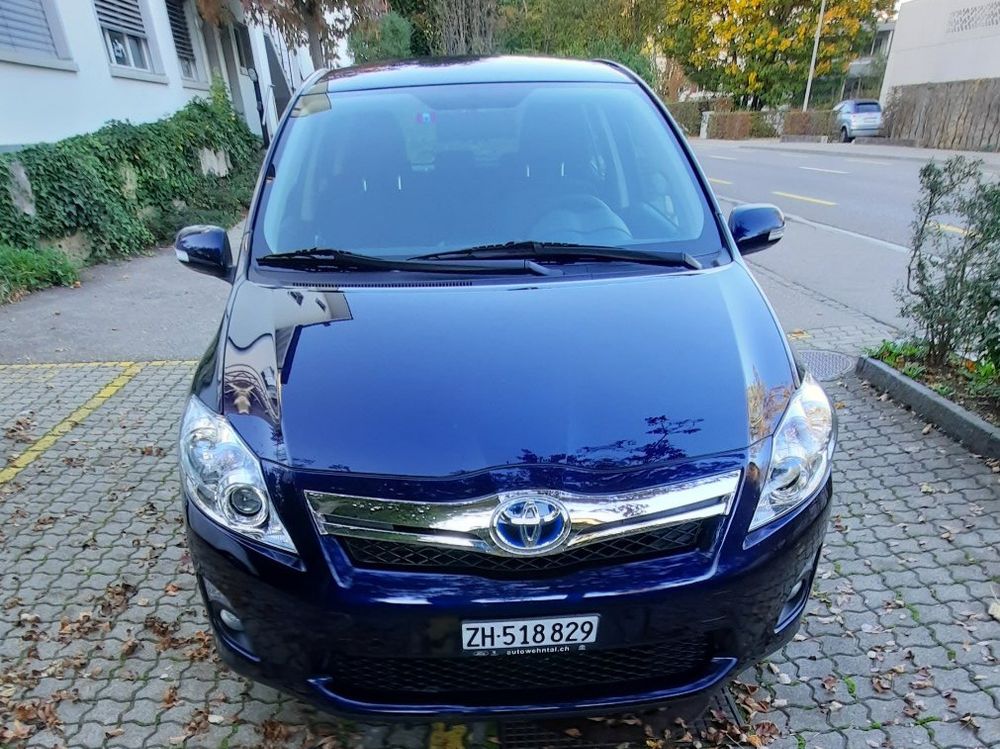 Toyota Auris1.8 HSD Linea Luna (Gebraucht) in Dielsdorf für CHF 9999 – nur Abholung auf Ricardo ...