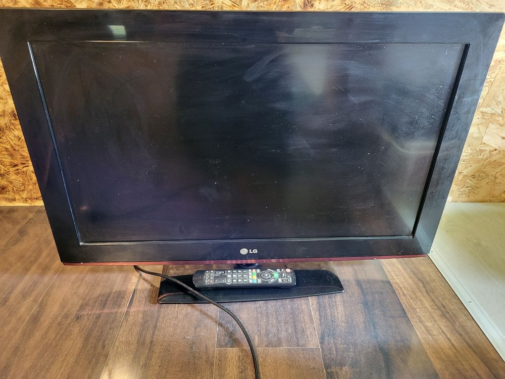 LG Fernseher | Kaufen auf Ricardo