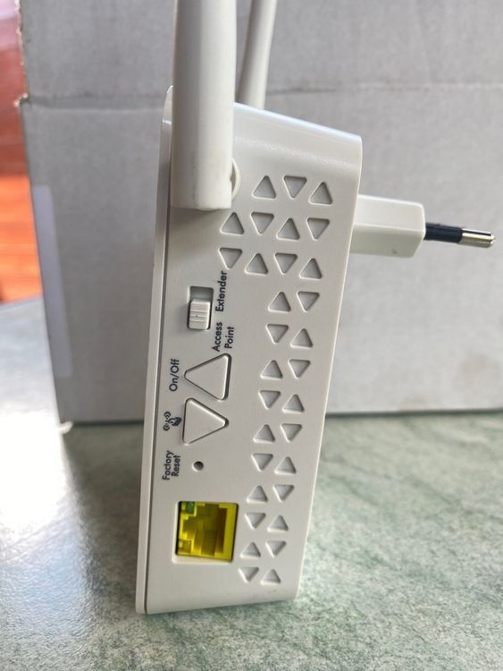 NETGEAR WiFi Range Extender Model: EX6100 (Gebraucht) in Münchwilen TG für CHF 6 – mit Lieferung ...