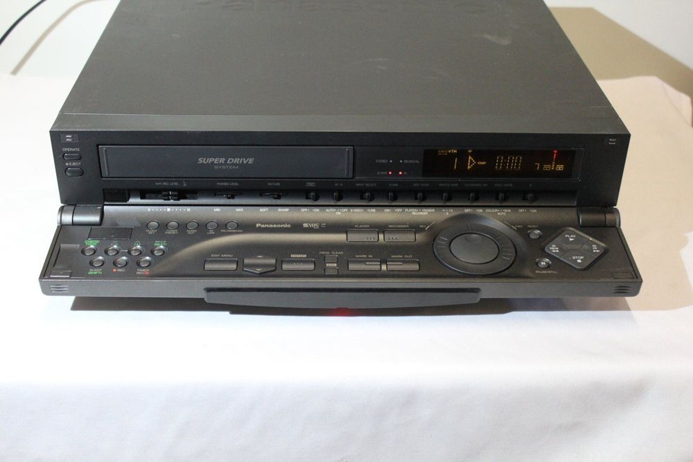Panasonic NV-HS 1000 Super VHS Recorder (Gebraucht) in Glarus für CHF ...