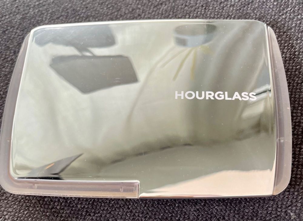 Hourglass Ambient Lighting Edit GHOST (D'occasion) à Buchillon pour CHF ...