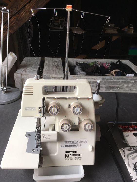 Bernette 334DS Overlockmaschine von Bernina (Gebraucht) in Allschwil ...