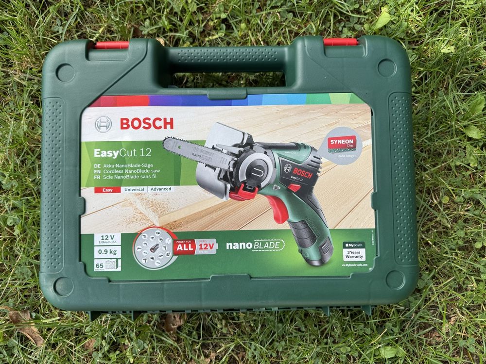 BOSCH Easy Cut 12 Nano Blade (inkl 2 Akkus + Ladegerät) (Gebraucht) in Bern für CHF 45 – nur ...