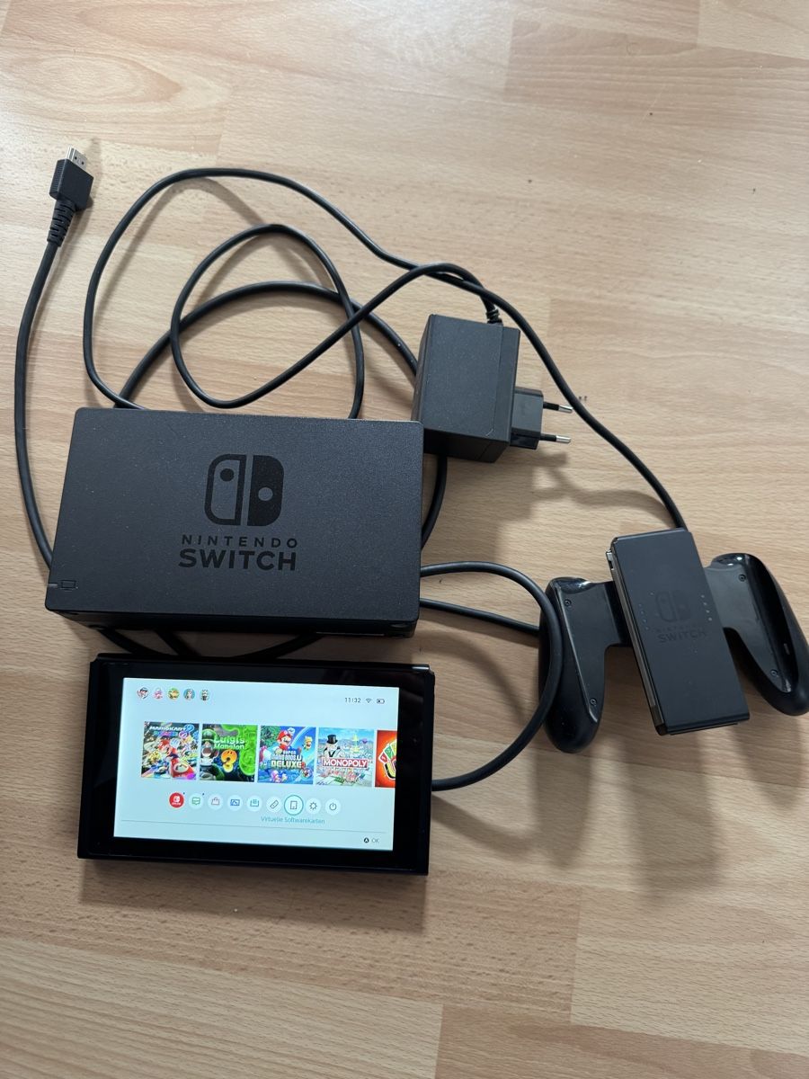 Nintendo Switch Konsole mit Dock – ohne Controller (Neu (gemäss ...