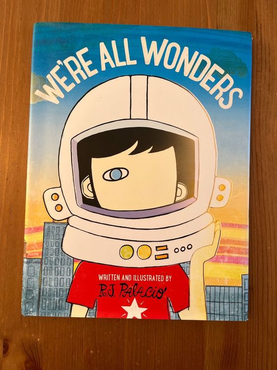 Book - We're All Wonders - R.J. Palacio (English) (Gebraucht) in Genève ...