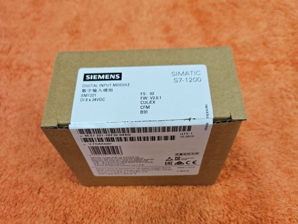 Siemens Simatic S7-1200 Digital Input Modul 8DI SM1221 (Neu und ...