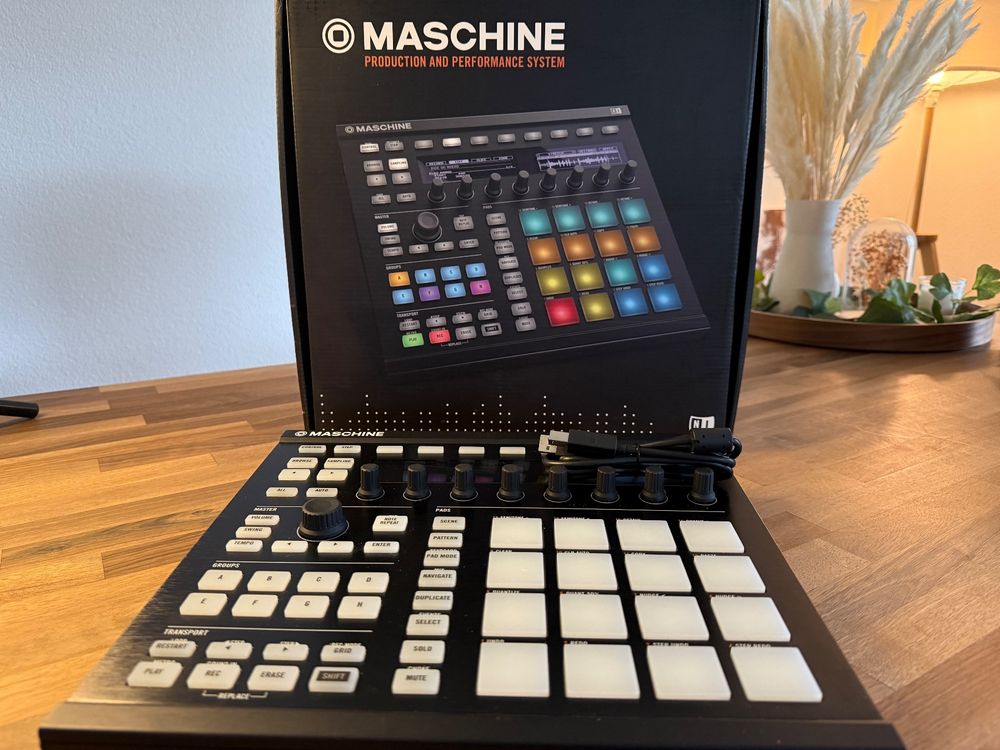 🎛️ Maschine MK2 von Native Instruments – OVP & Decksaver (Gebraucht) in Rikon im Tösstal für CHF ...