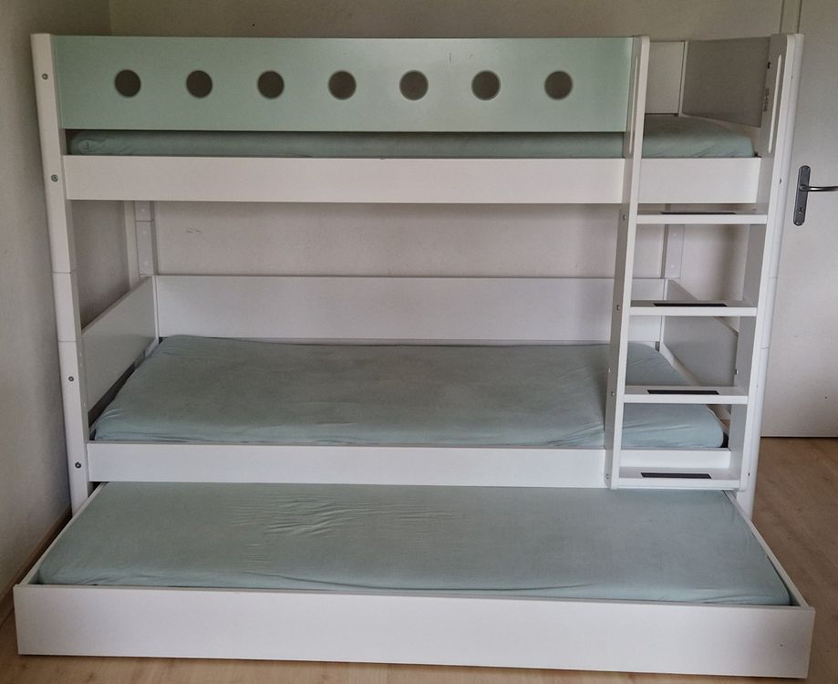 Kinderbett FLEXA WHITE (100 x 210 x 154 cm) mit Ausziehbett. (Gebraucht) in für CHF 250 – nur ...