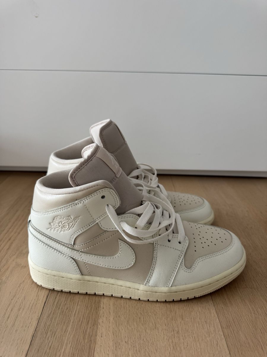 Nike Air Jordan Mid SE Sanddrift US 10 EUR 42 = 40.5 WIE NEU (Gebraucht ...