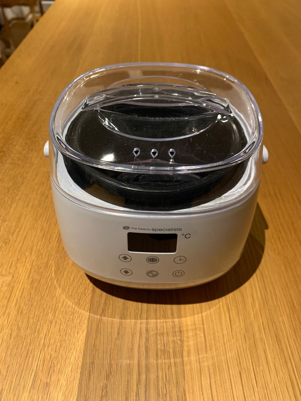 Wax Heater - Heisswachs Haarentferner mit viel Zubehör (Gebraucht) in ...