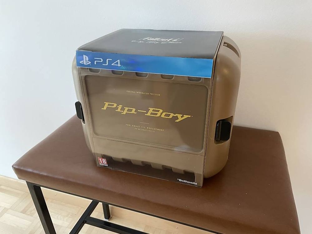 Fallout 4 Pip-Boy Model 3000 MK IV, Ohne Spie (Gebraucht) in Mauren für ...