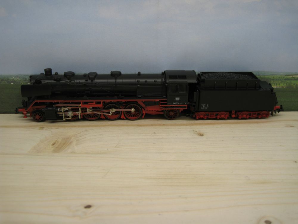 Märklin 3392 Dampflok Br 41 334 DB / Analog (Gebraucht) in Eschlikon TG ...