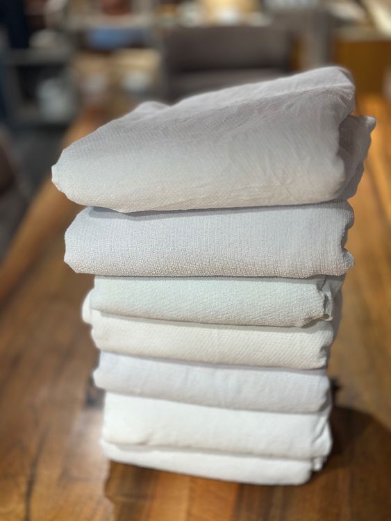 Massage Tücher weiss 125cm x 230cm von Lima 9 Stk. (Gebraucht) in ...