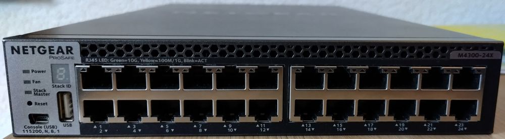 Netgear ProSafe M4300-24X 24-Port 10GbE Layer 3 Switch | Kaufen auf Ricardo