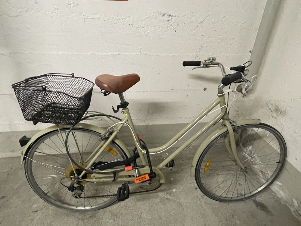 Raid Cycles City Bike with Basket. (Defekt) in Zürich für CHF 50 – nur ...