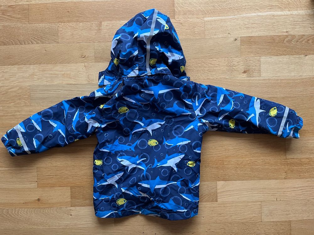 Regenjacke mit Hai Muster, Grösse 110/116 (Gebraucht) in Baden für CHF ...
