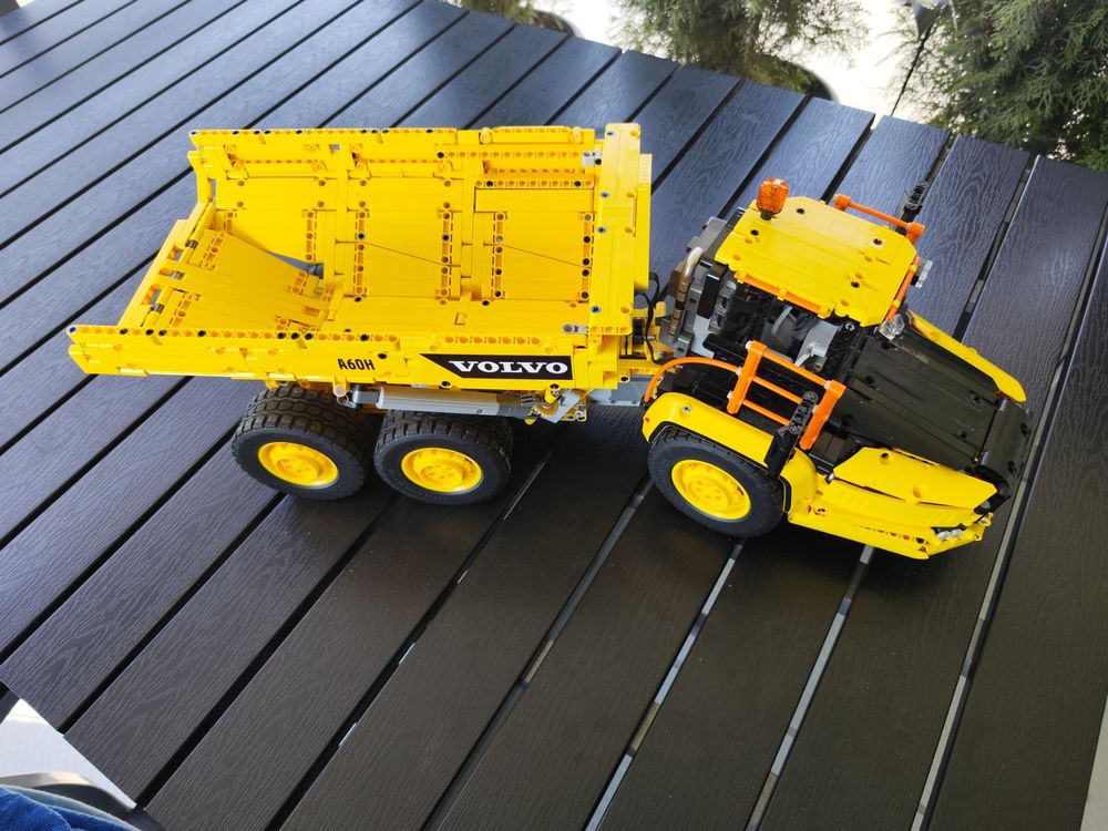 LEGO Technic Knickgelenkter Volvo-Dumper (6x6) | Kaufen auf Ricardo