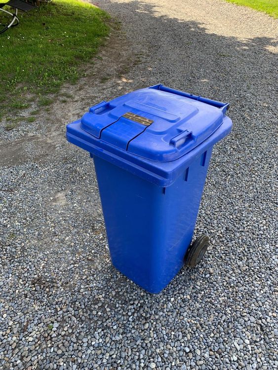 Container 120 liter (Gebraucht) in Boswil für CHF 10 – nur Abholung auf ...