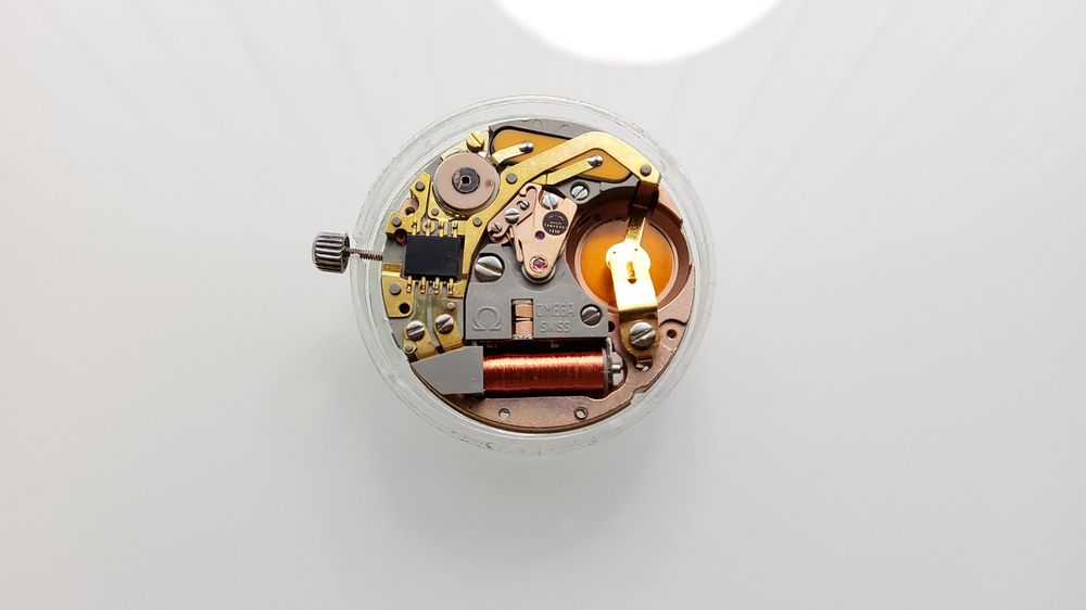 Mouvement Omega Calibre 1310 (Defekt) in für CHF 86 – mit Lieferung auf ...