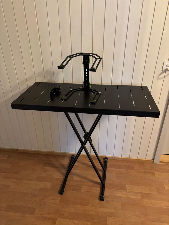 Gravity Mobiler DJ Stand (Gebraucht) in Thayngen für CHF 90 – nur ...