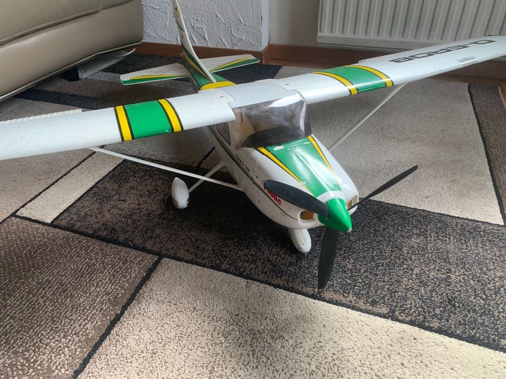 Modellflugzeug Cessna 182 | Kaufen auf Ricardo