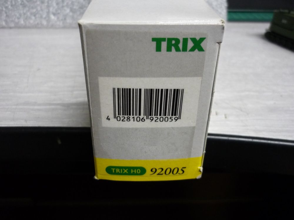 TRIX HO wagon plat 92005 - Neuf dans son emballage! (Neuf avec ...