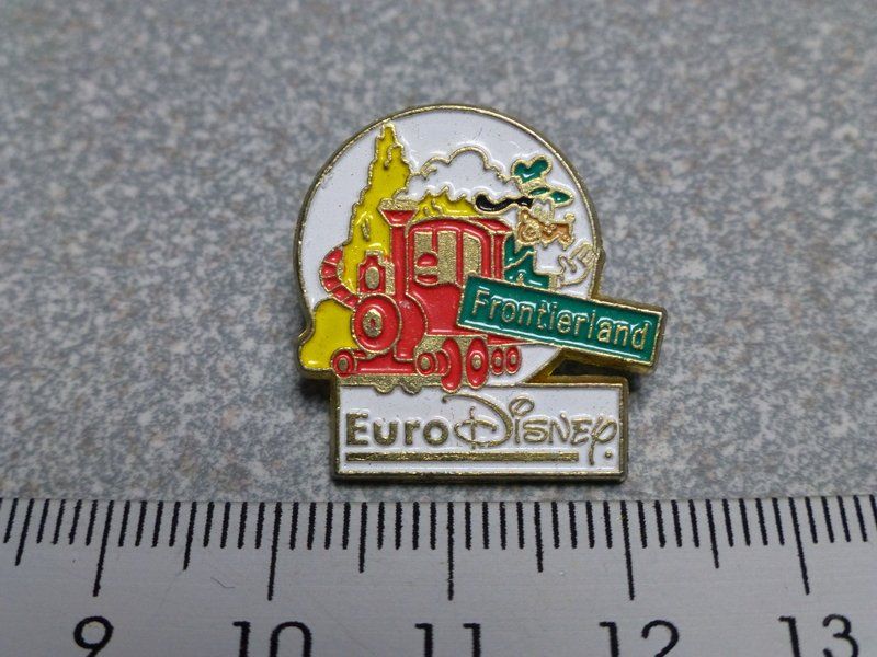 PIN PINS FIRMA Walt Disney Disney Parks | Kaufen auf Ricardo