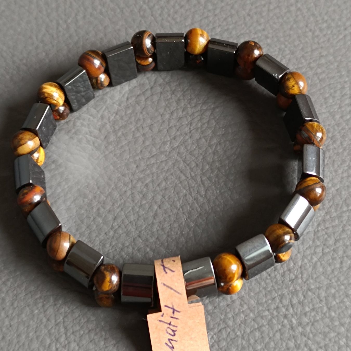 Hämatit und Tigerauge Armband (Neu (gemäss Beschreibung)) in Altdorf SH ...