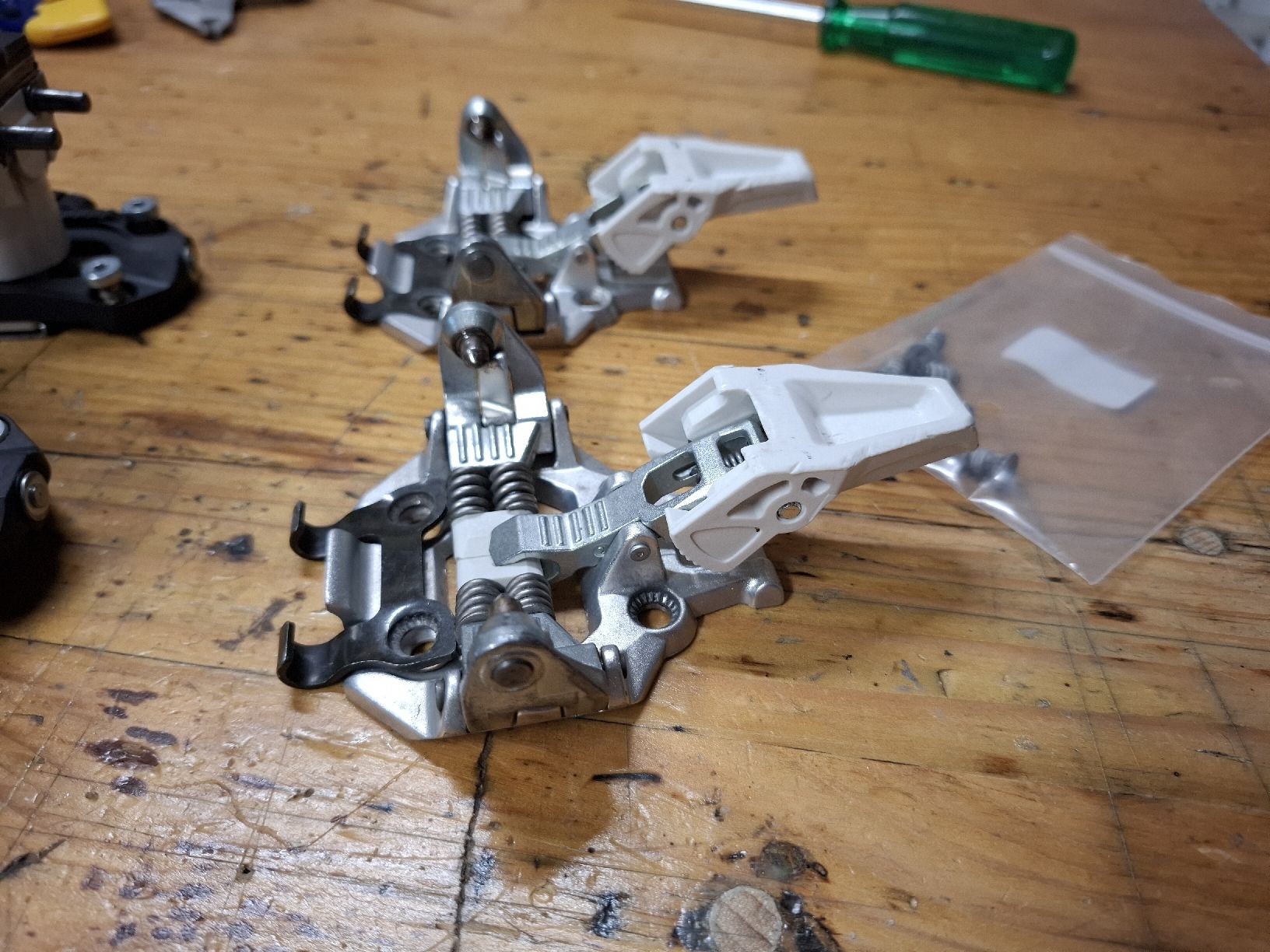 fixation Dynafit speed radical ski randonnée (D'occasion) à Miège pour CHF 90 – avec livraison ...