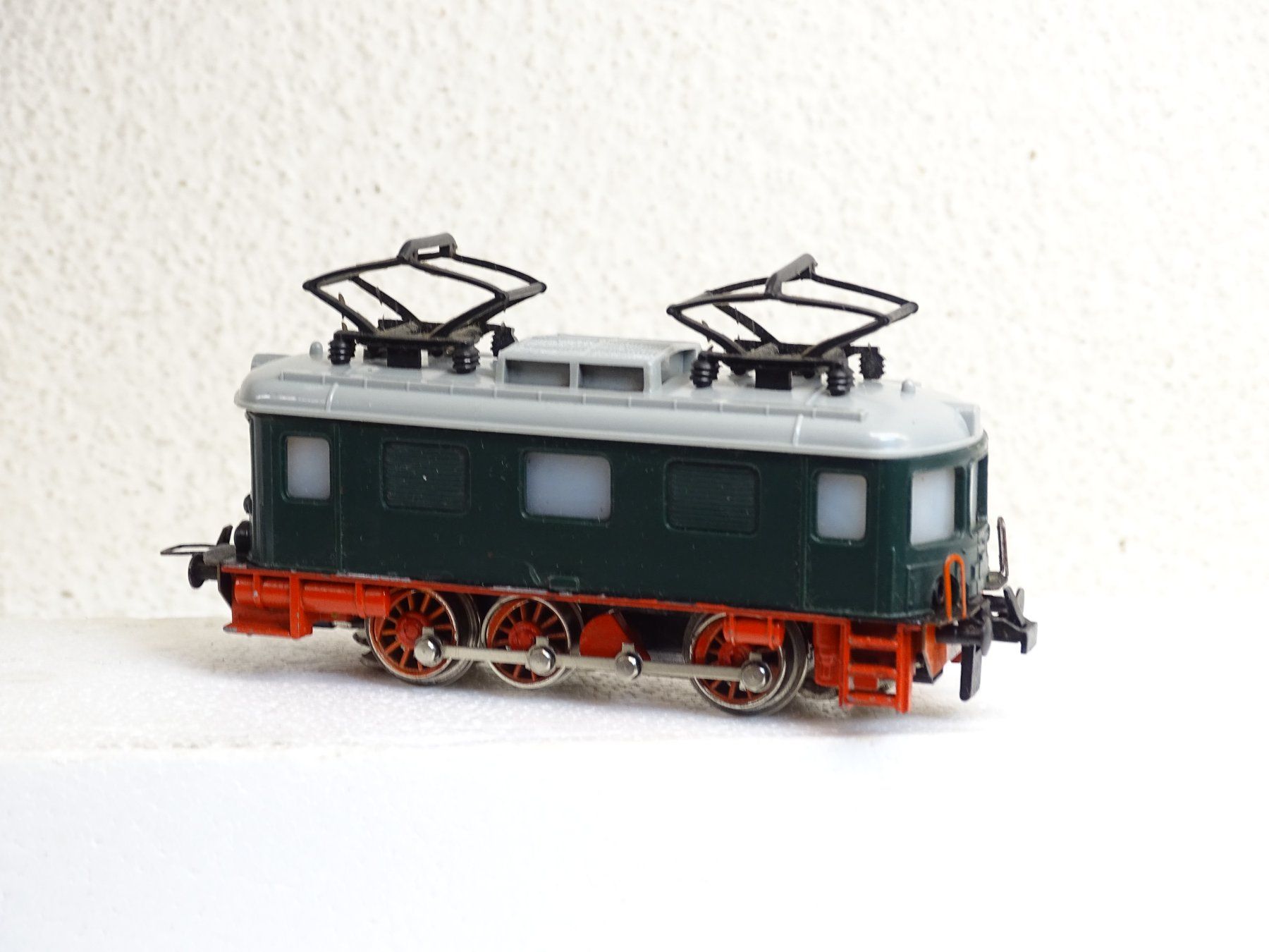 Trix Express BLS Lokomotive Grün, H0,GS/DC (Gebraucht) in Wohlen AG für ...