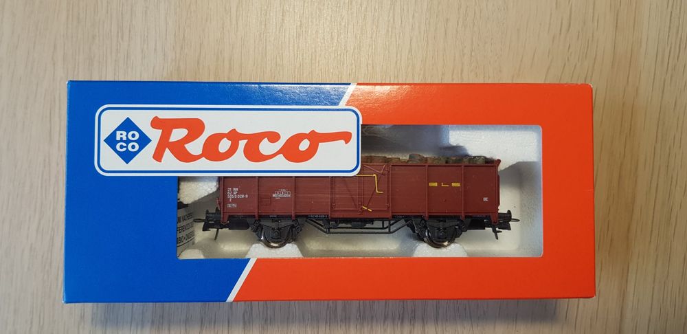 ROCO 46985 - BLS wagon type E chargé de fûts | Kaufen auf Ricardo