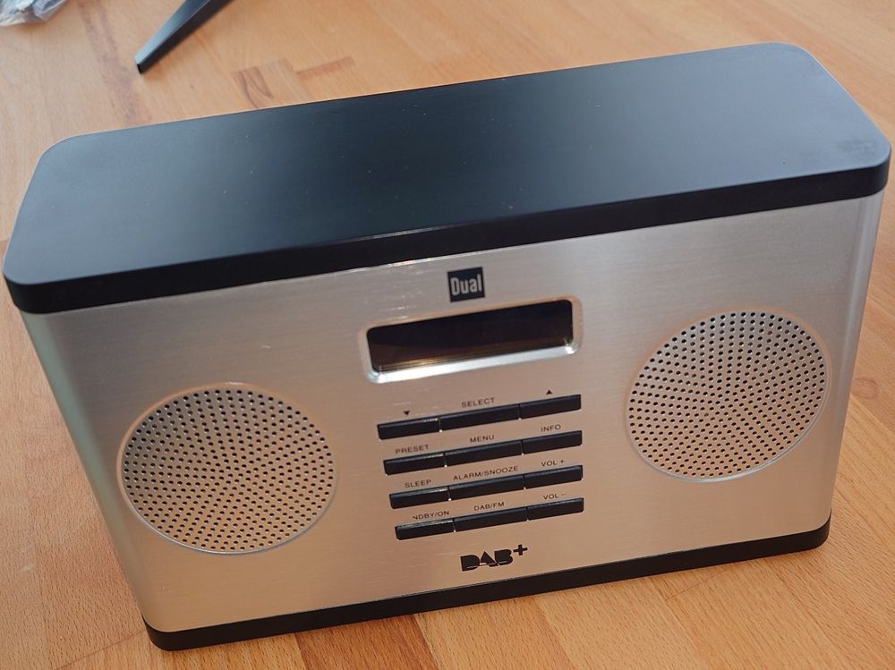 DAB + Radio von Dual (Gebraucht) in Flumenthal für CHF 40 – mit ...