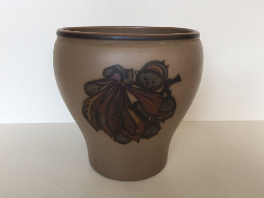 L. HJORTH ancien vase en céramique /alte Keramik Vase (1920) (Gebraucht) in Cossonay-Ville für ...